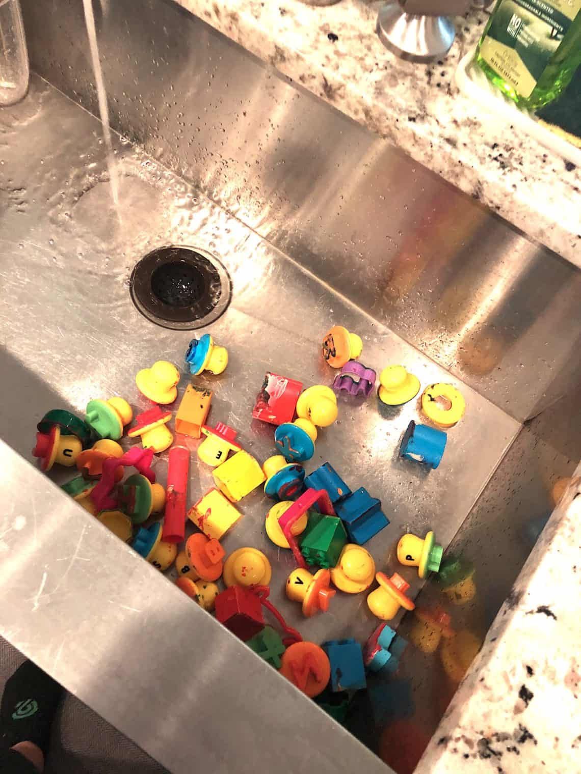 Easy Preschool Shape Activity: Shape Stamping