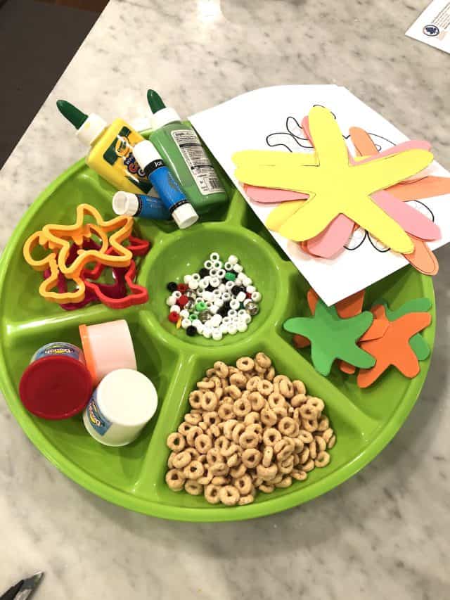 Toddler Fine Motor Skills Activities: Star Fish Decorating