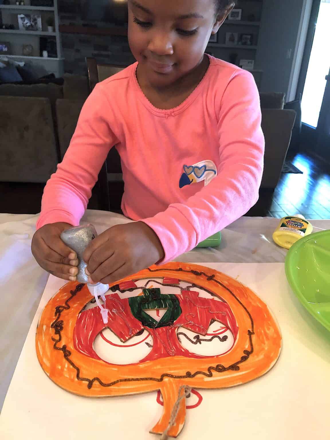 Halloween Craft For Kindergarten Kids Keep Toddlers Busy halloween-craft-for-kindergarten-kids-keep-toddlers-busy
