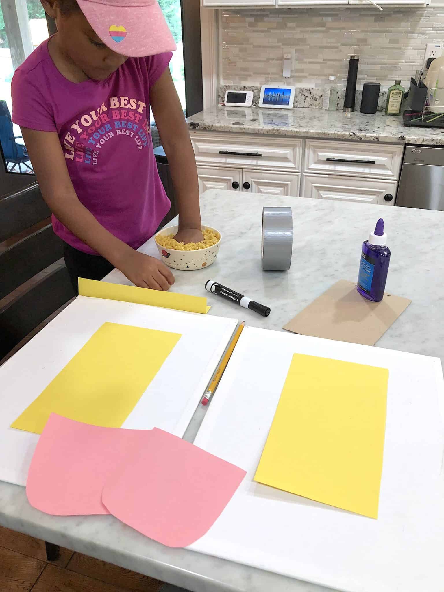An Easy Back-To-School Craft To Get Kids Excited For School
