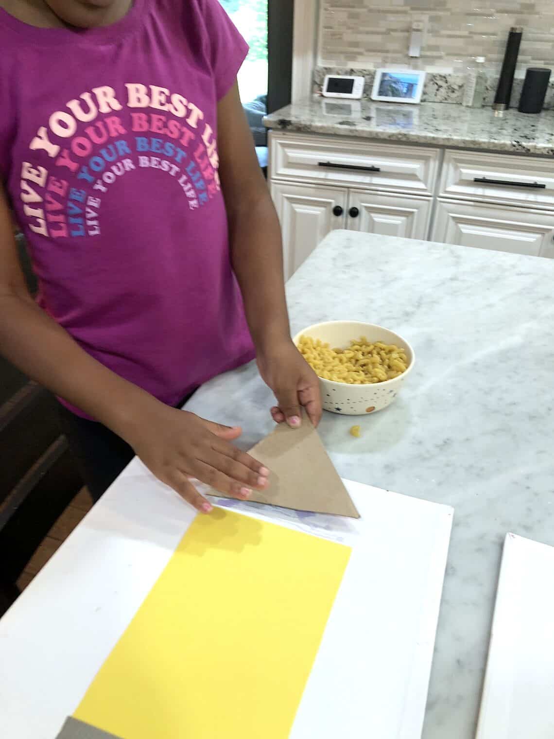 An Easy Back-To-School Craft To Get Kids Excited For School