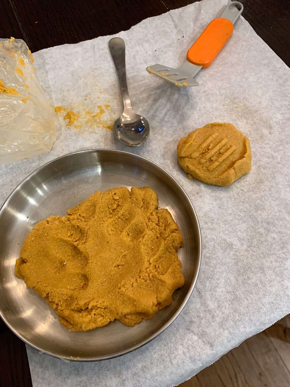Fall Fun: How To Make Play Dough For Young Kids