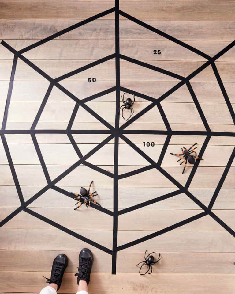 27 Fun and Easy Halloween Games For Kids