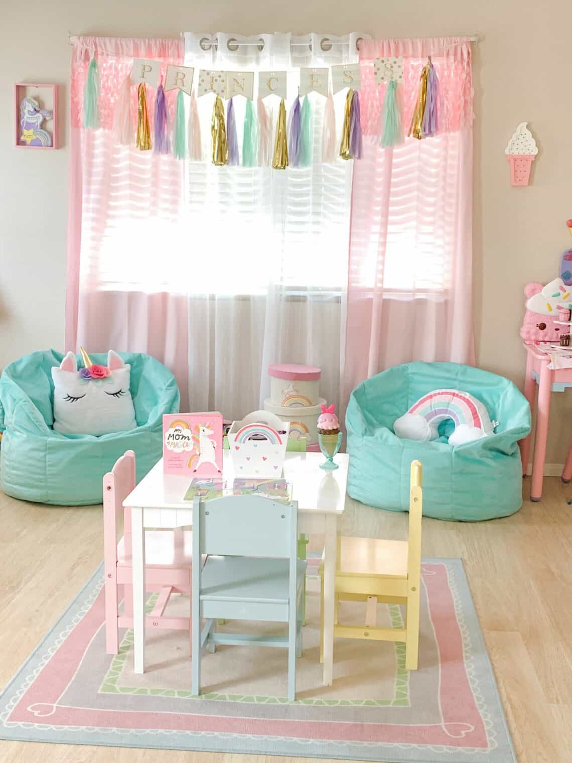 Girls-Play-Room | Keep Toddlers Busy
