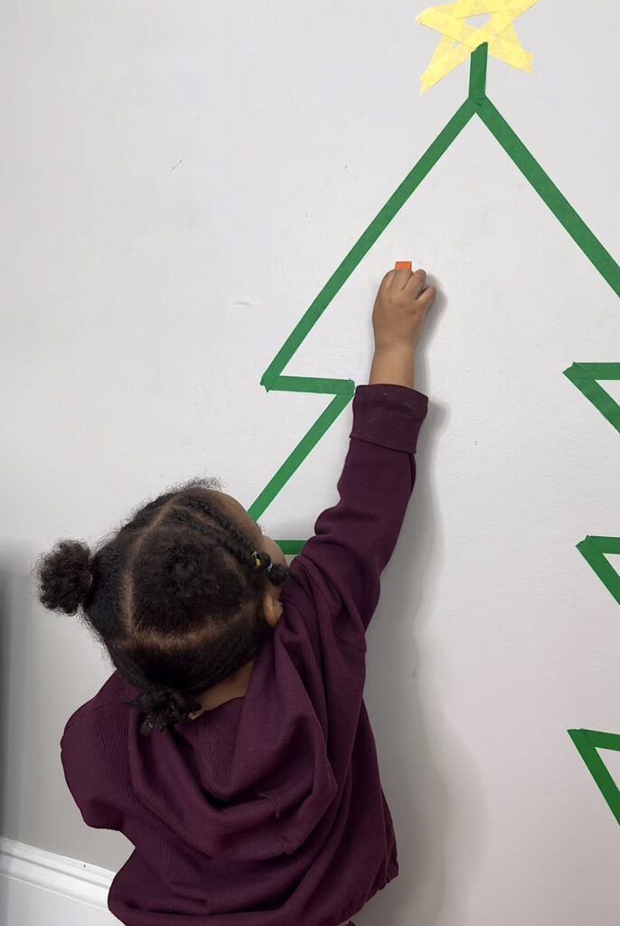 An Easy Christmas Tree Activity Your Toddler Will Love